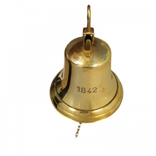 Колокол корабельный на кронштейне рында купить в Санкт-Петербурге в ...